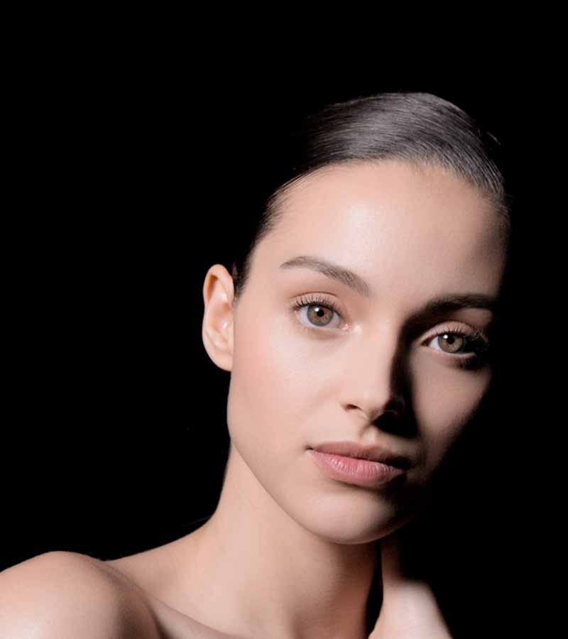 Clarins Precious. Rare. Tout Comme Vous. Notre gamme de soins ...
